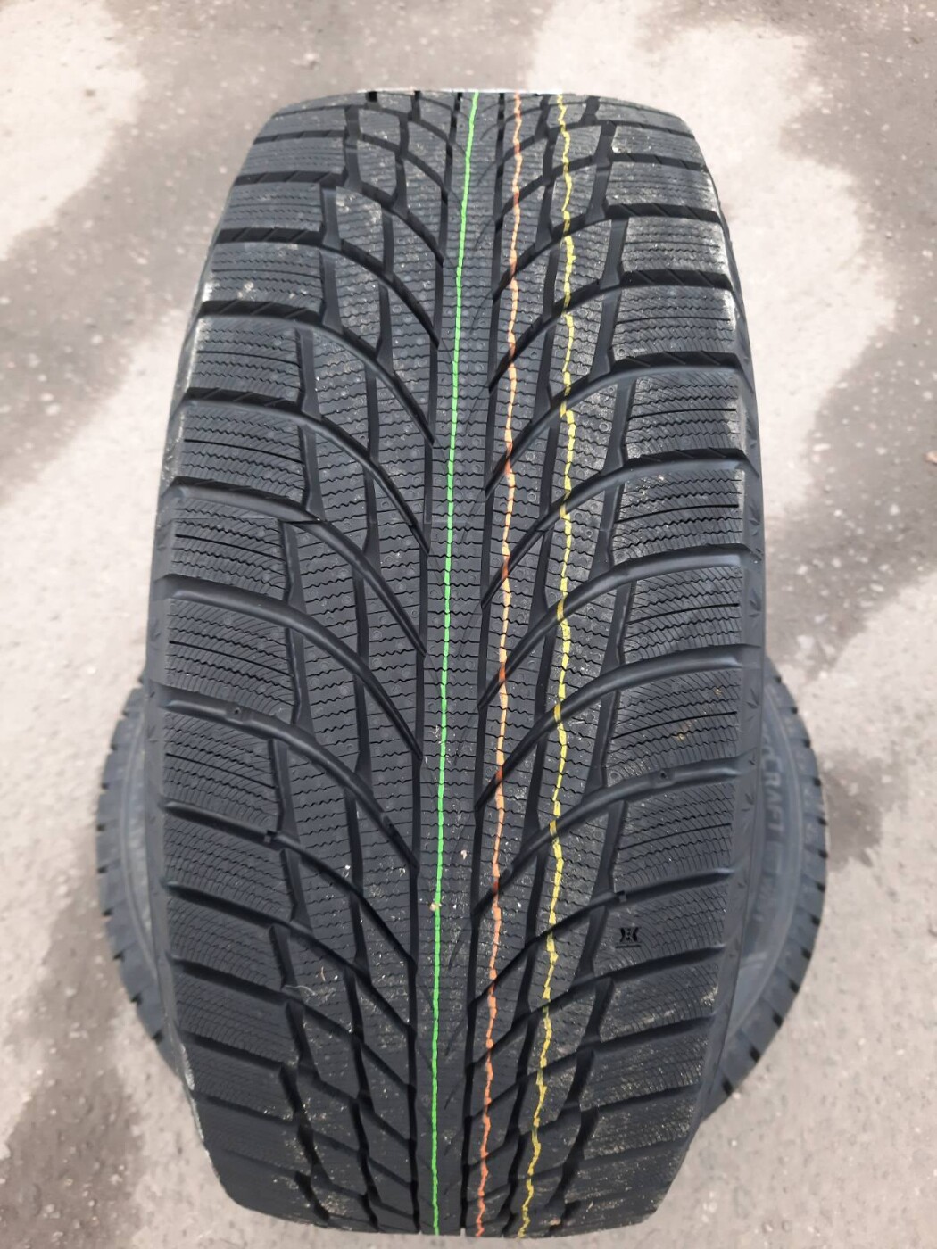Купить шины легковые шины Kumho Wintercraft WI51 235/50 R18 зимние ...